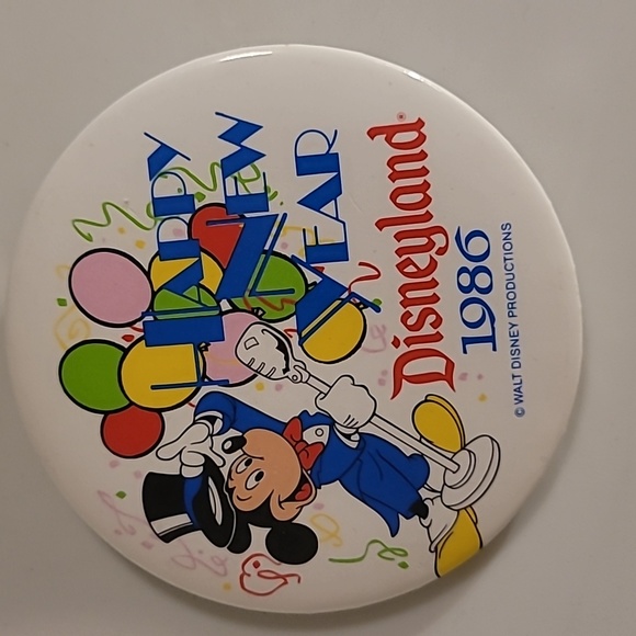 Disney | Other | Vintage Disneyland Happy New Year 986 Button | Poshmark